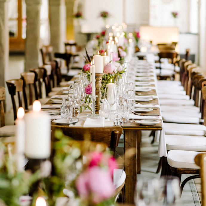 Tische für Events und Veranstaltungen mieten bei FAB-Eventausstattung